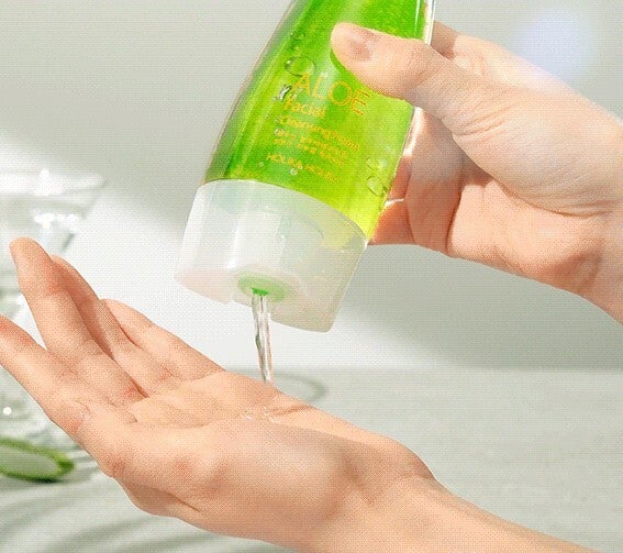 Holika Holika Aloe Facial Cleansing Foam The Glow Place